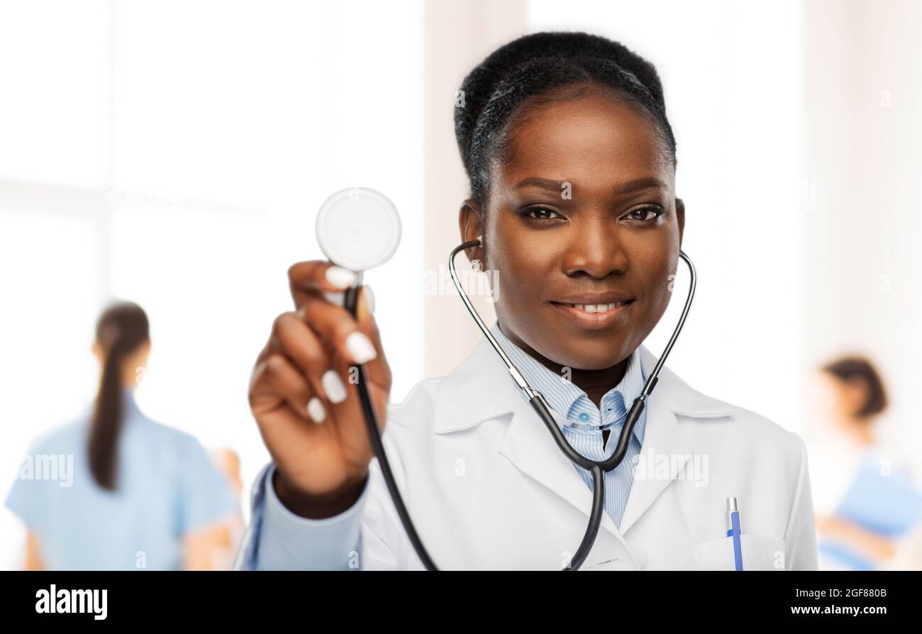 African american doctor stethoscope hi-res stock photography and images - Alamy