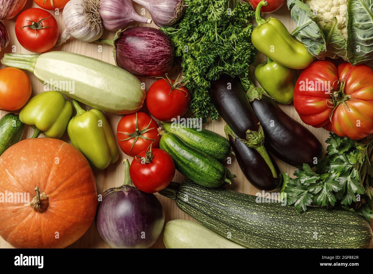 Different vegetables hi-res stock photography and images - Alamy