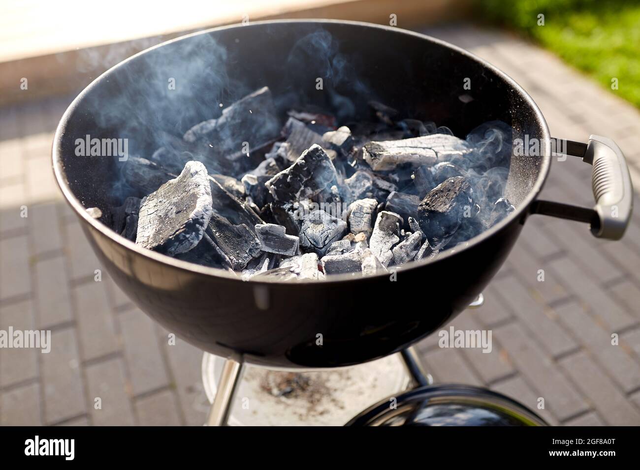 Cooking charcoal brazier hi-res stock photography and images - Alamy