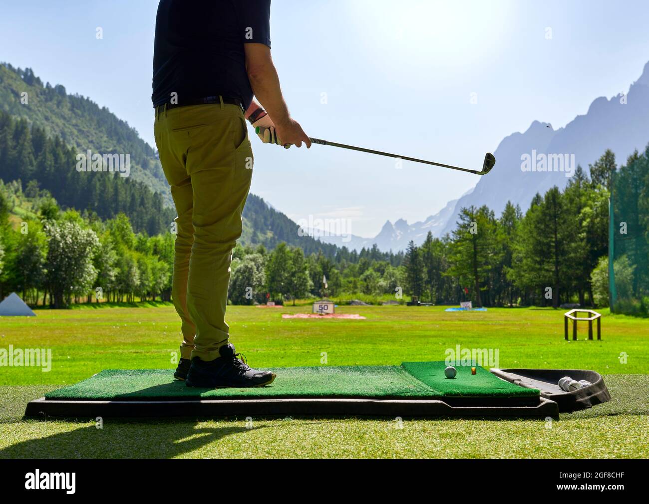 Man trains on driving range hi-res stock photography and images - Alamy
