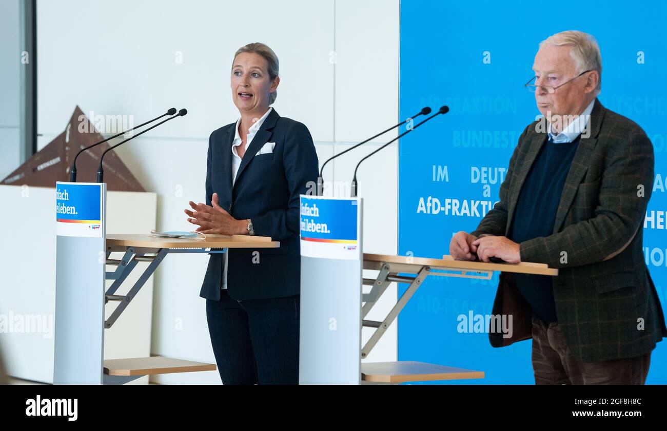 Berlin, Germany. 24th Aug, 2021. Alice Weidel (l), leader of the AfD ...