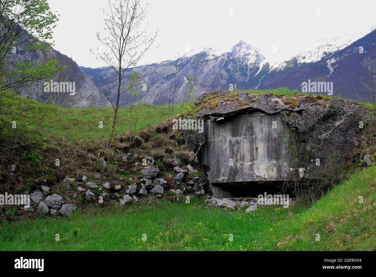 Wwii italian bunker hi-res stock photography and images - Alamy