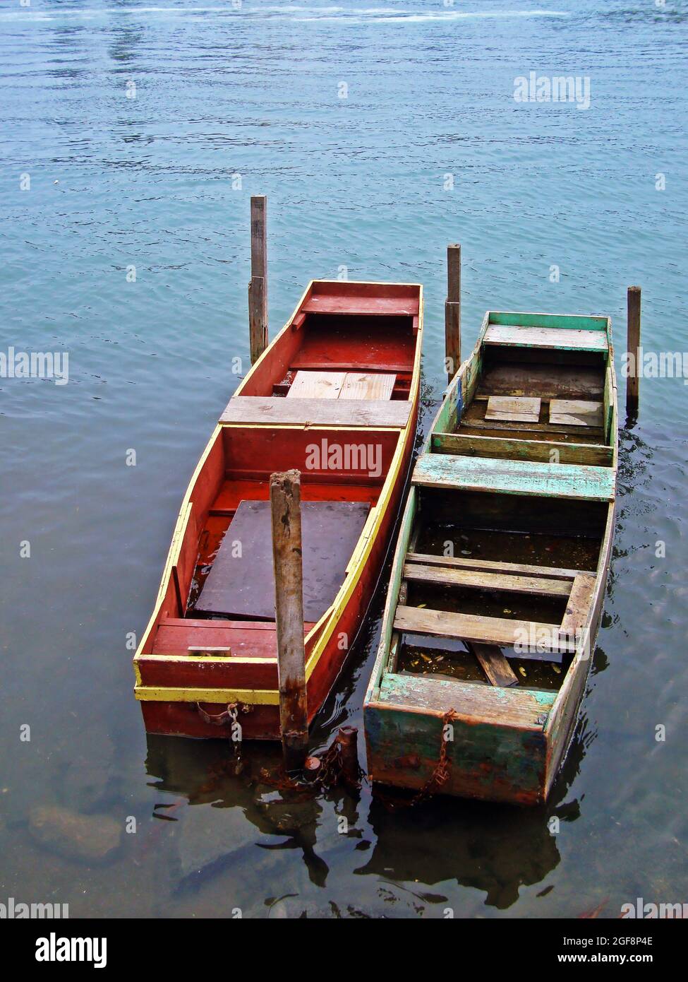 Old boats hi-res stock photography and images - Alamy