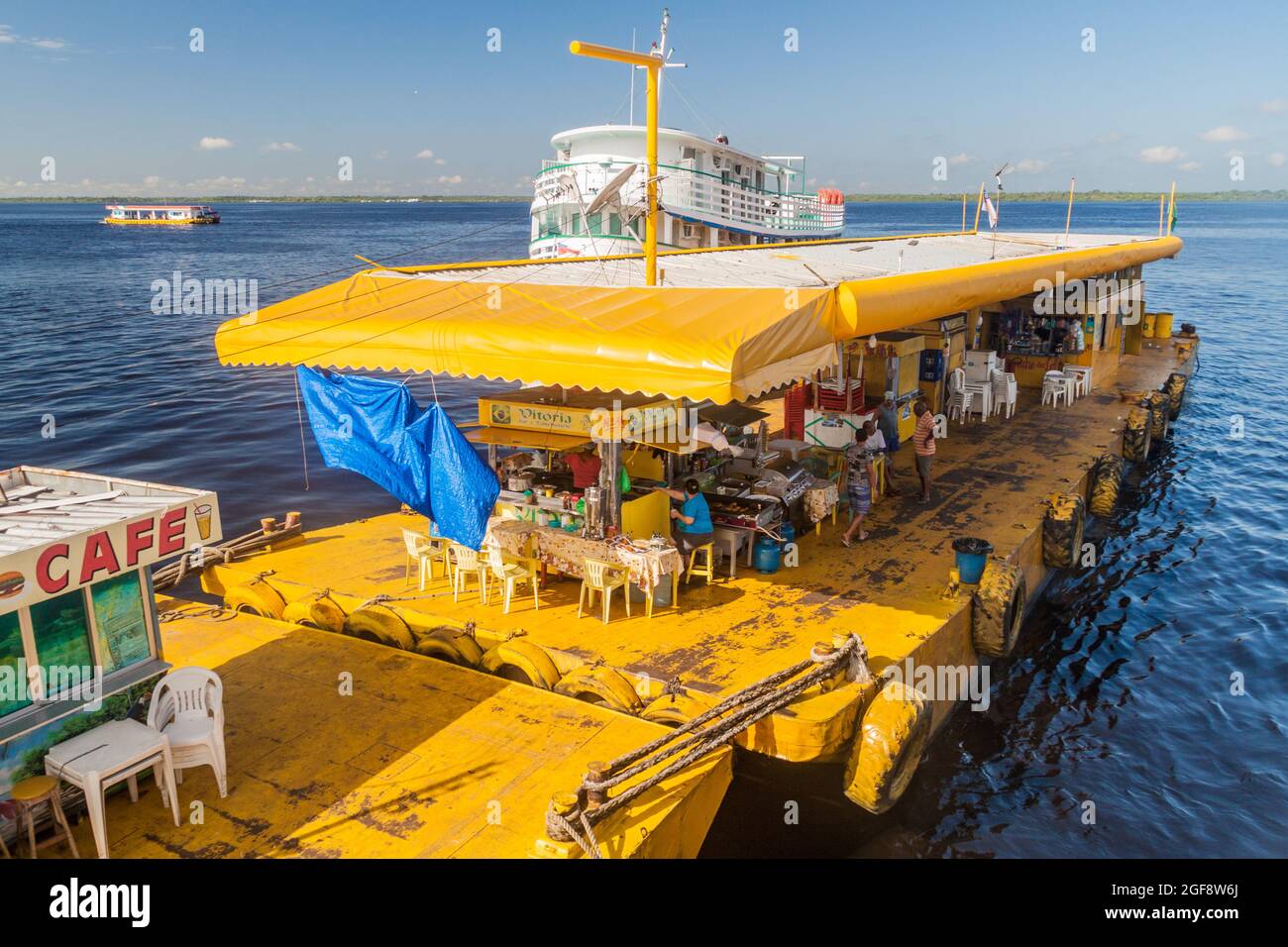 Amazon river boats in manaus hi-res stock photography and images - Alamy