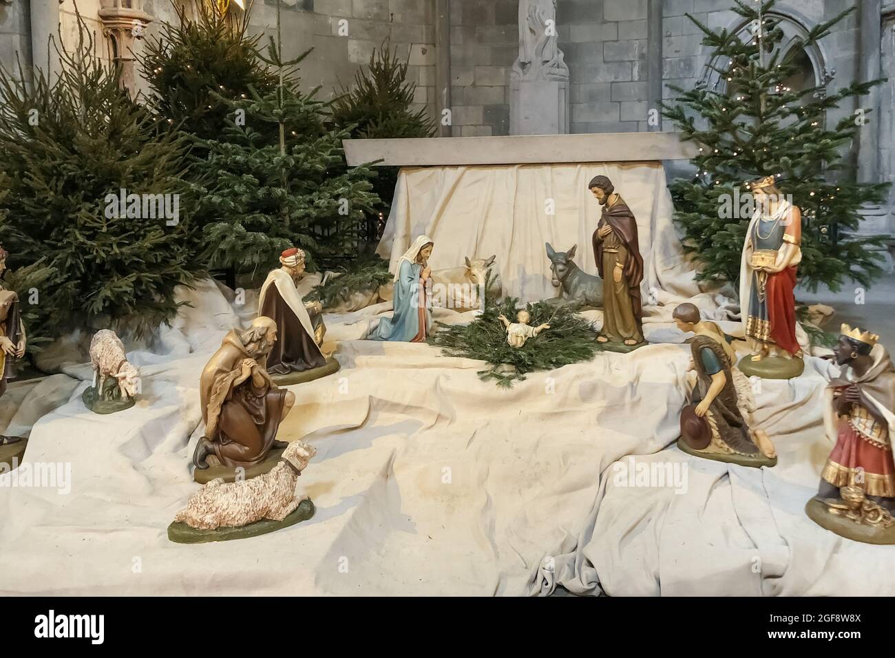 Christmas nativity scene with baby Jesus Creche Figurines Stock Photo ...