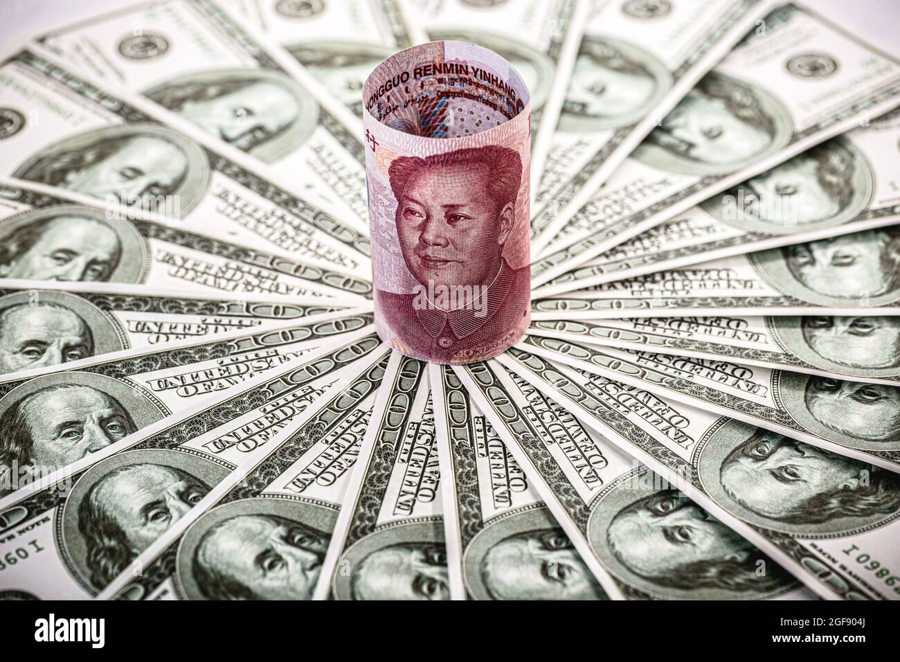 100 yuan note hi-res stock photography and images - Alamy