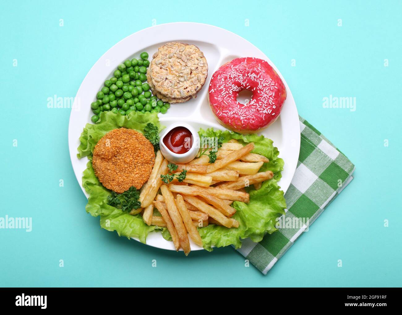 Traditional American lunch on blue background Stock Photo - Alamy