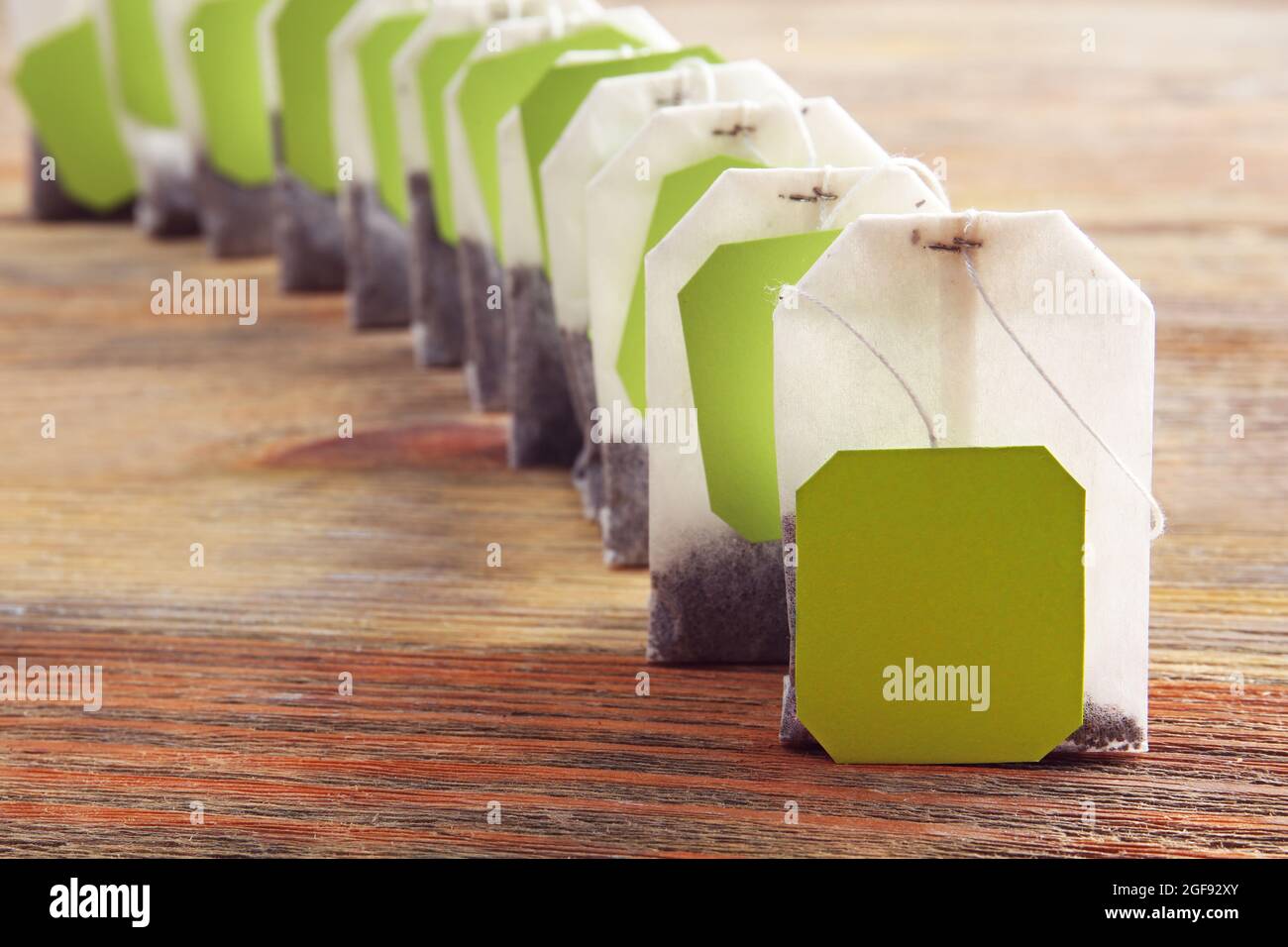 Row of tea bags hi-res stock photography and images - Alamy