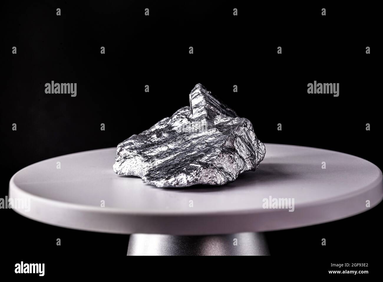 Palladium mining hi-res stock photography and images - Alamy