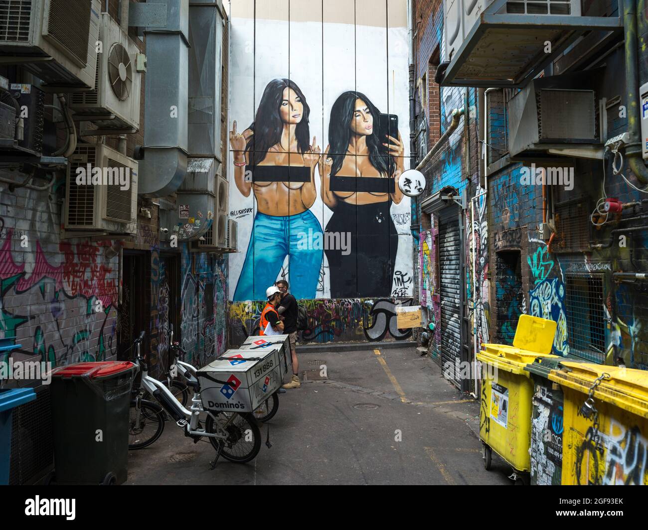 Graffiti on the wall in a street, Melbourne, State Of Victoria ...