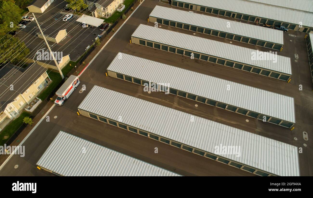 Logistic units hi-res stock photography and images - Alamy