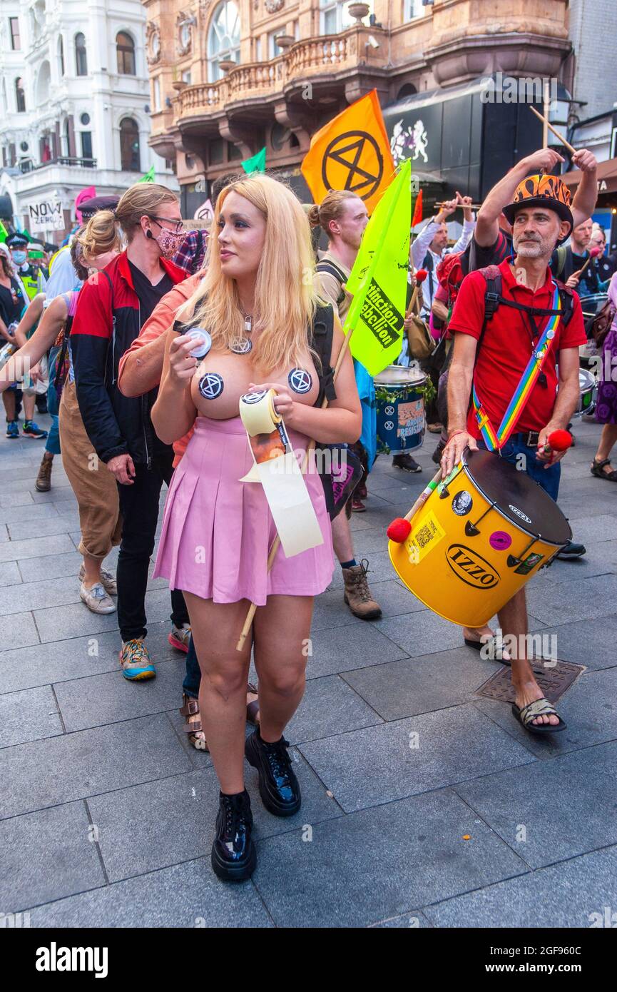 Xr leicester hi-res stock photography and images - Alamy