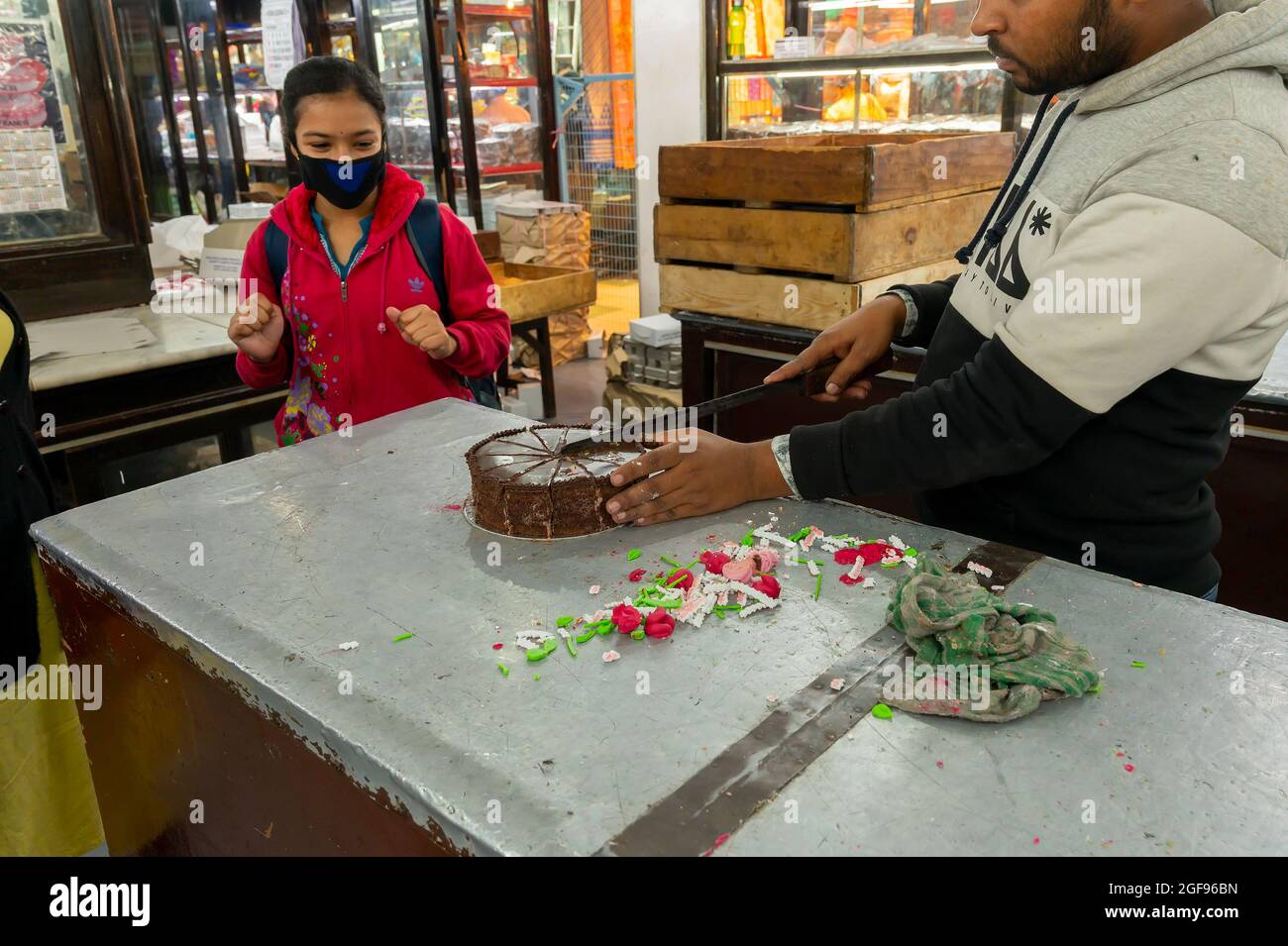 Old pie shop interior hi-res stock photography and images - Alamy