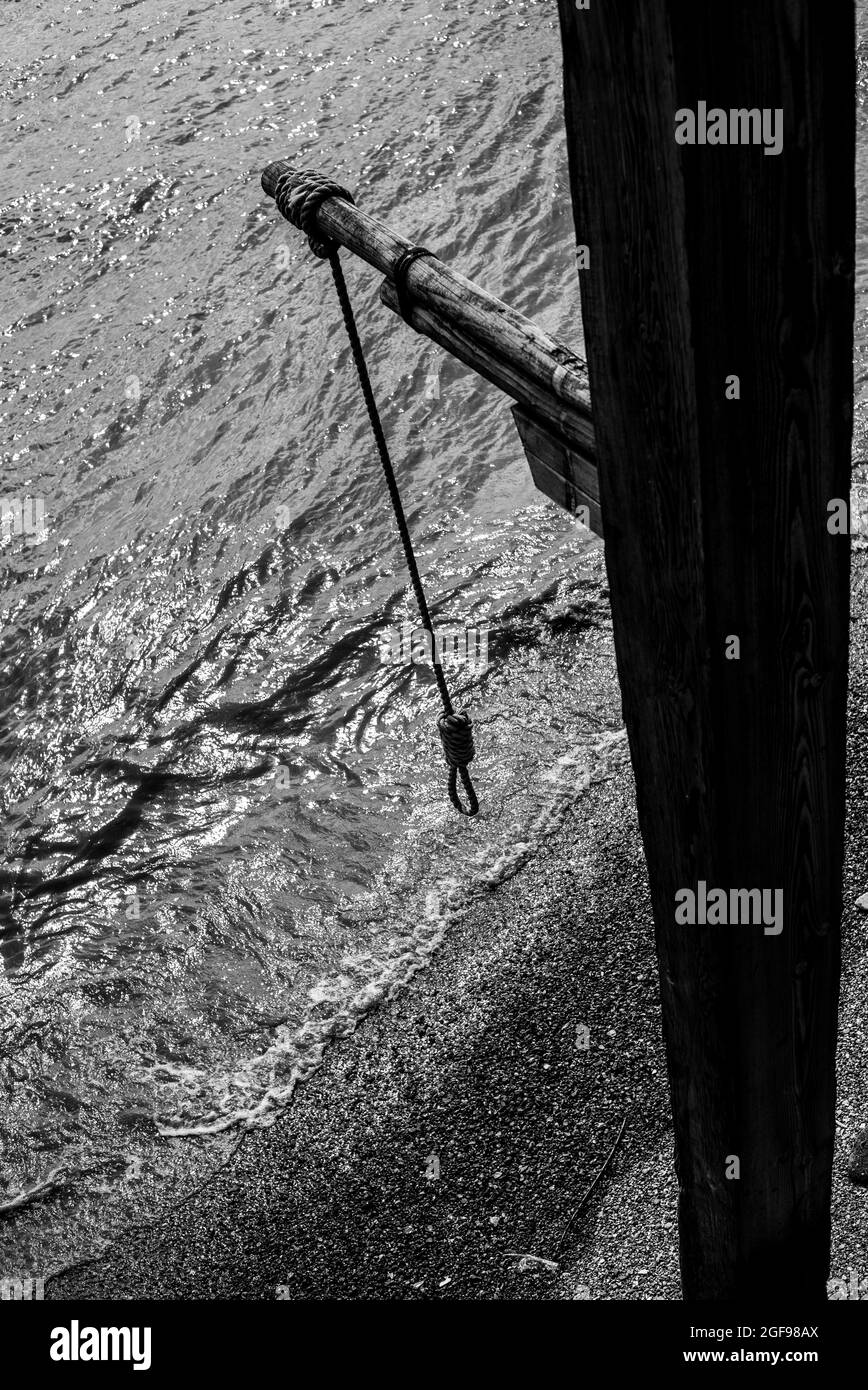 Noose gallows Black and White Stock Photos & Images - Alamy