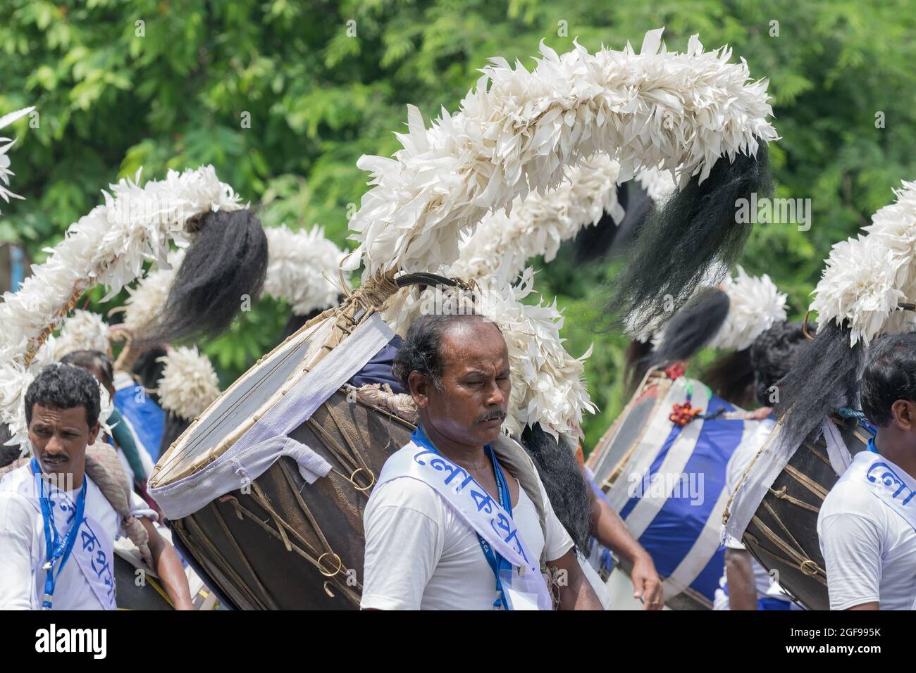 KOLKATA, WEST BENGAL / INDIA - AUGUST 15TH, 2016 : "Dhaki"s, persons ...
