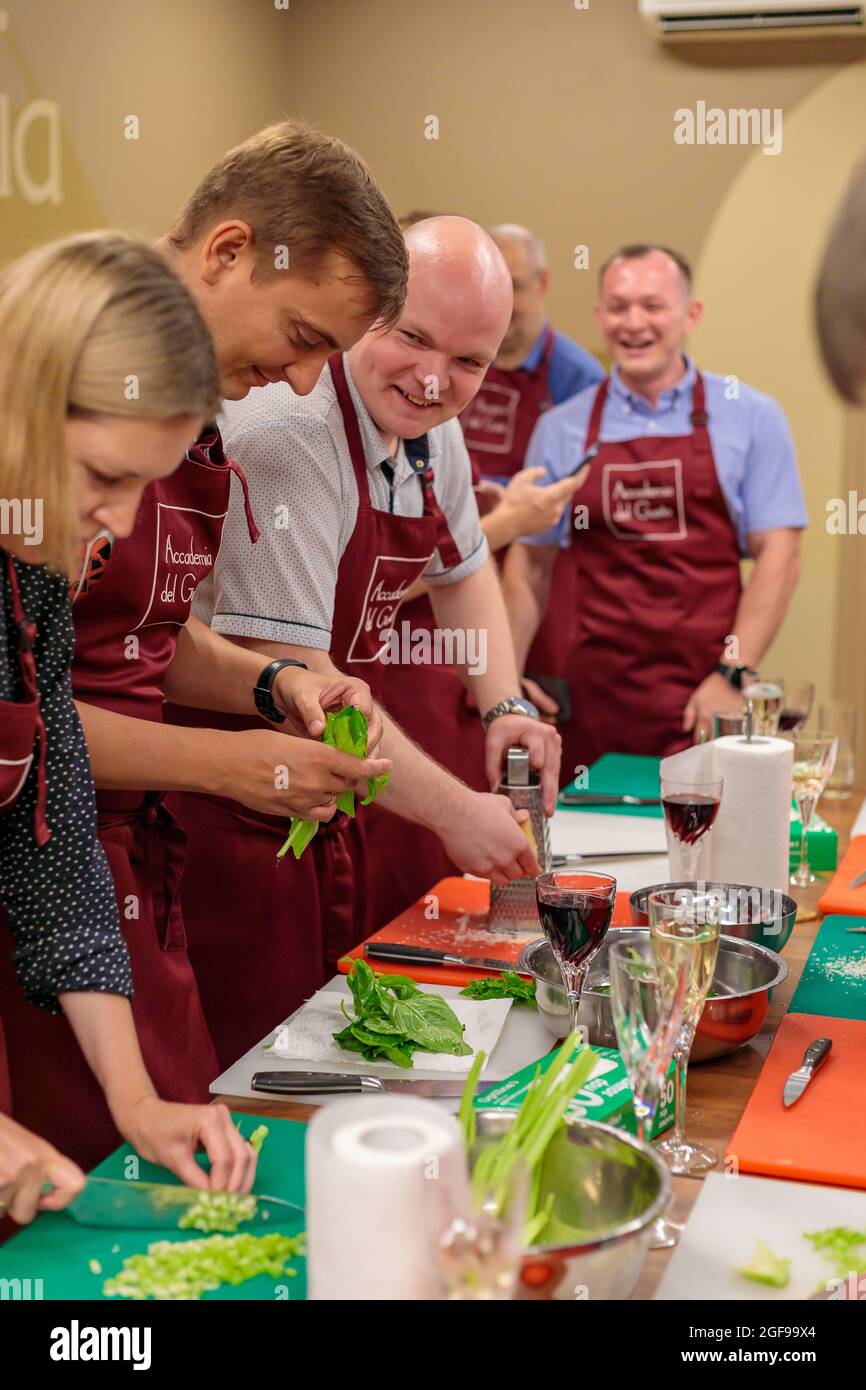 Working together community hi-res stock photography and images - Alamy