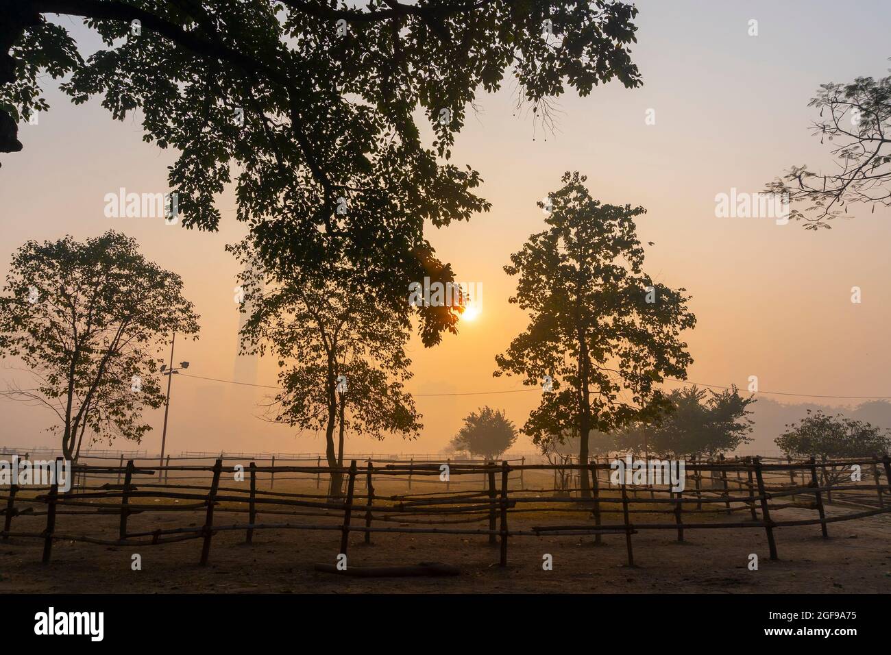 Sunrise at kolkata hi-res stock photography and images - Alamy