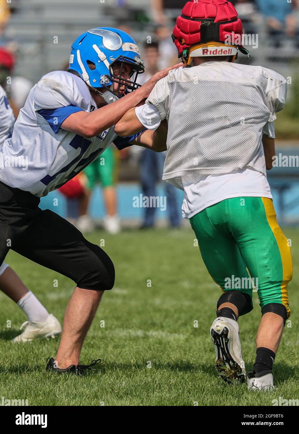 Freshmen football action with Lakeland vs Coeur d'Alene High School in ...