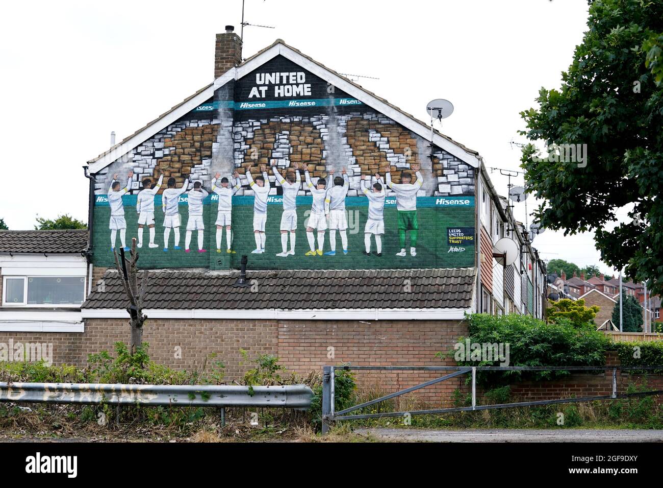 Adam duffield mural hi-res stock photography and images - Alamy