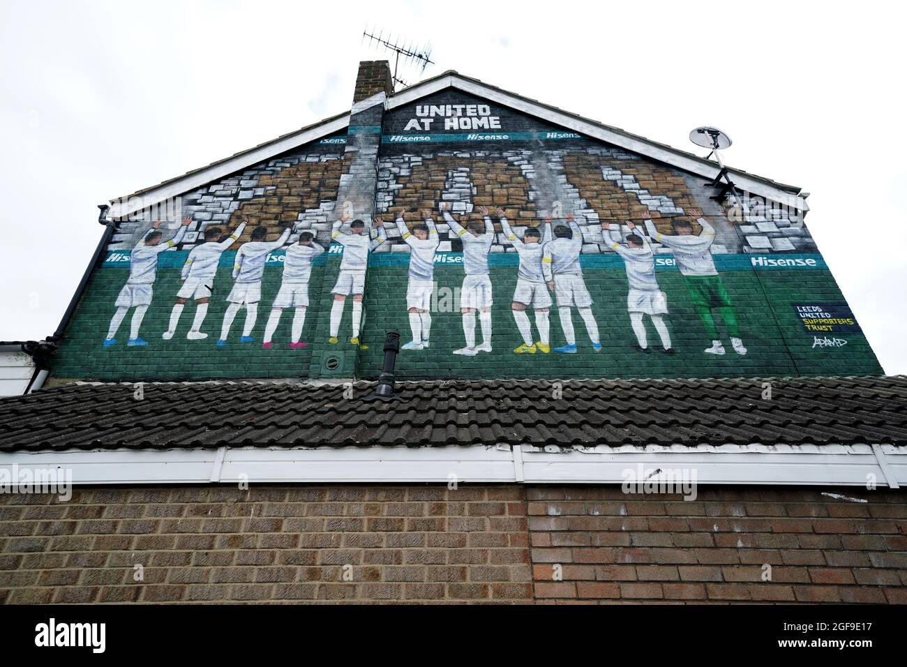 Adam duffield mural hi-res stock photography and images - Alamy