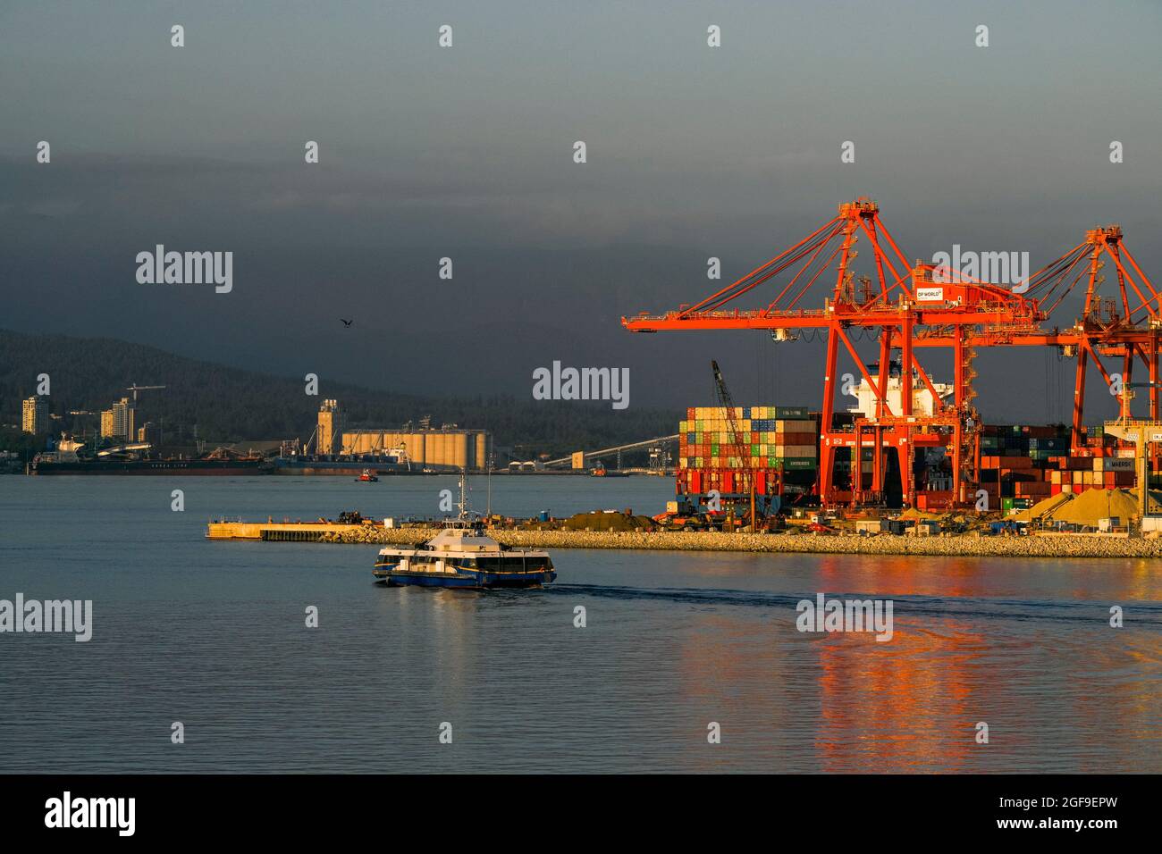 Port of Vancouver, Centerm Container Terminal, operated by DP World ...