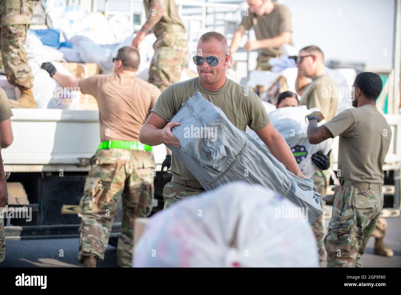 U.S. Air Force airmen with the 380th Expeditionary Squadron, pack ...