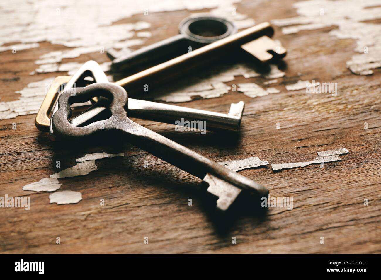 Four Vintage Keys High Resolution Stock Photography and Images - Alamy