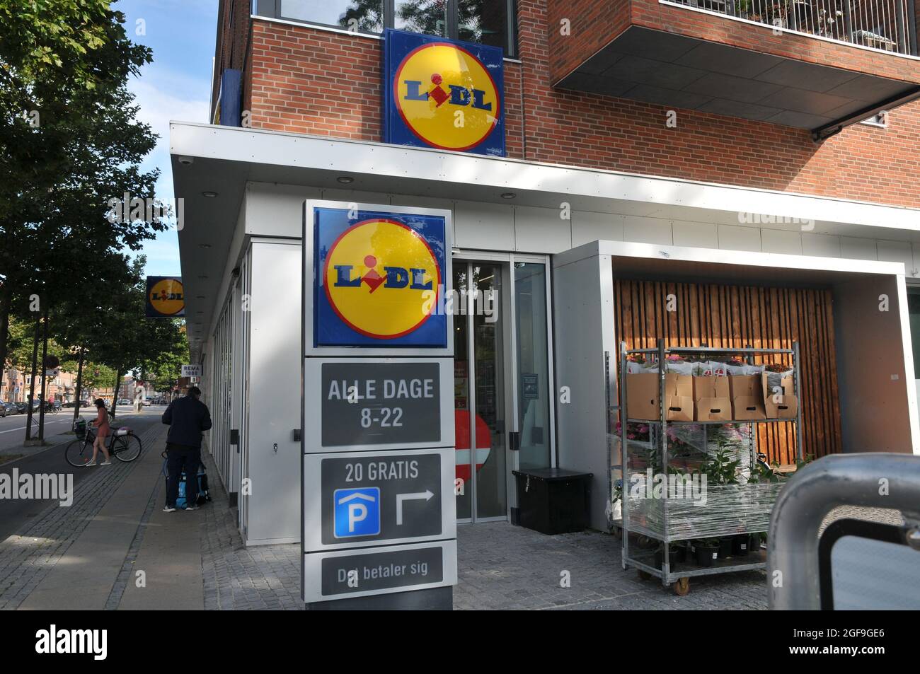 Copenhagen, Denmark., 24 August 2021 / German lidl grocery store in ...