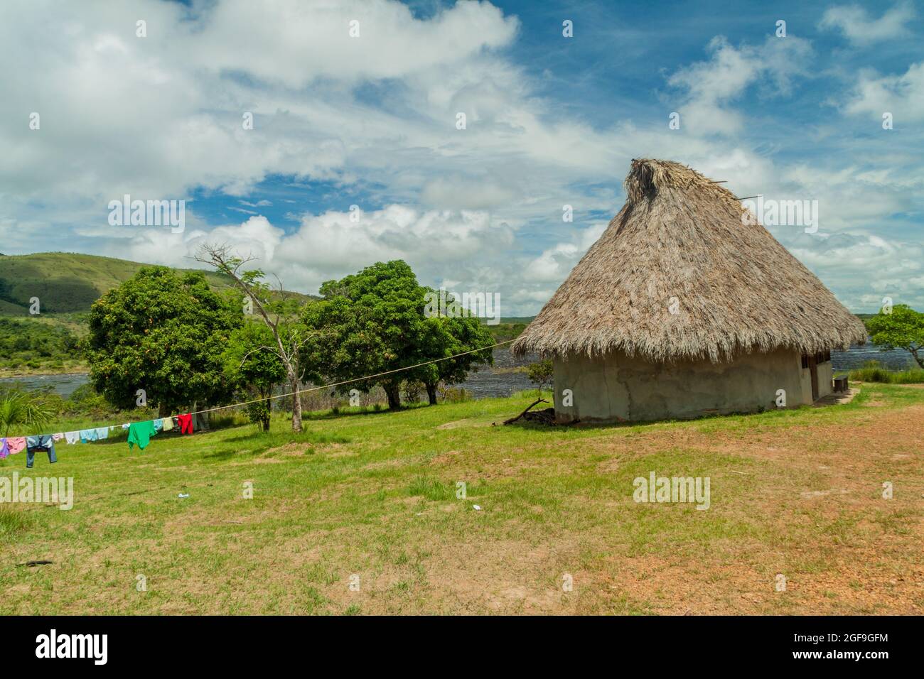 Simple house in an indigenous village in National Park Canaima ...