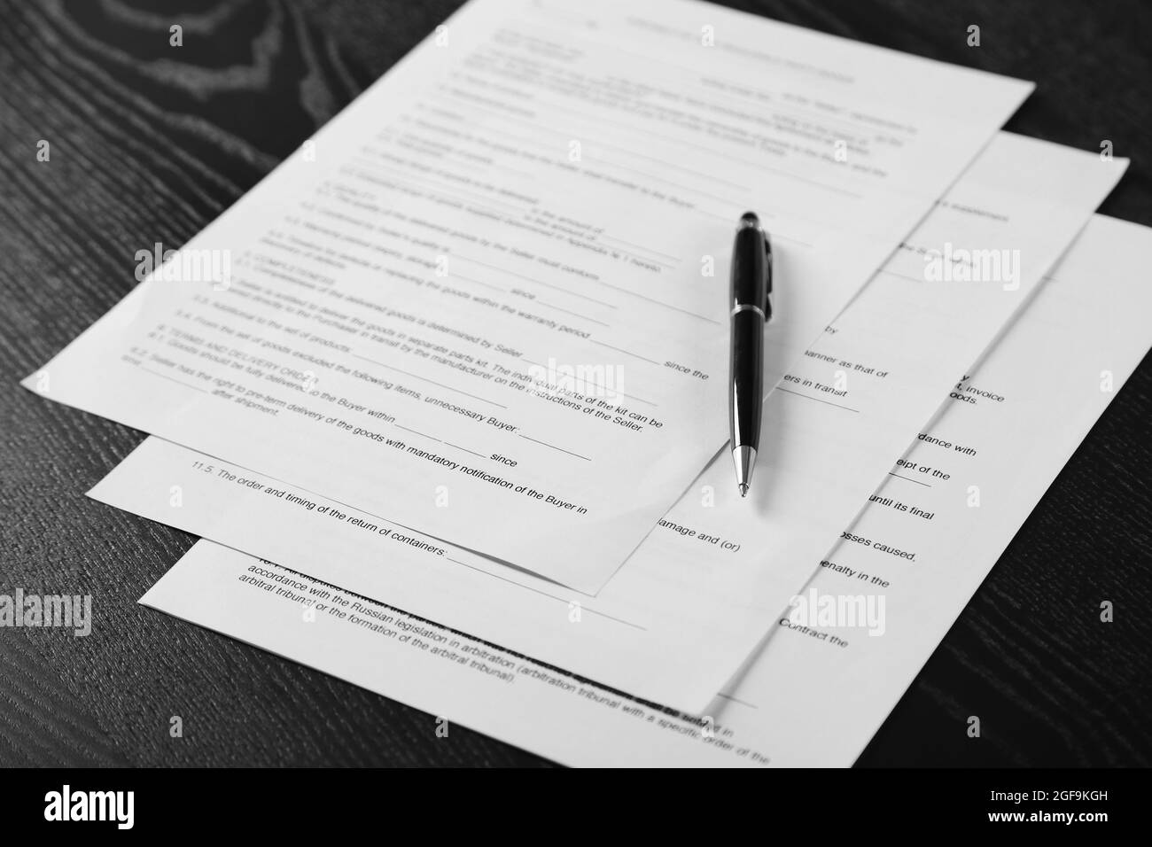 Documents and pen on wooden background Stock Photo - Alamy