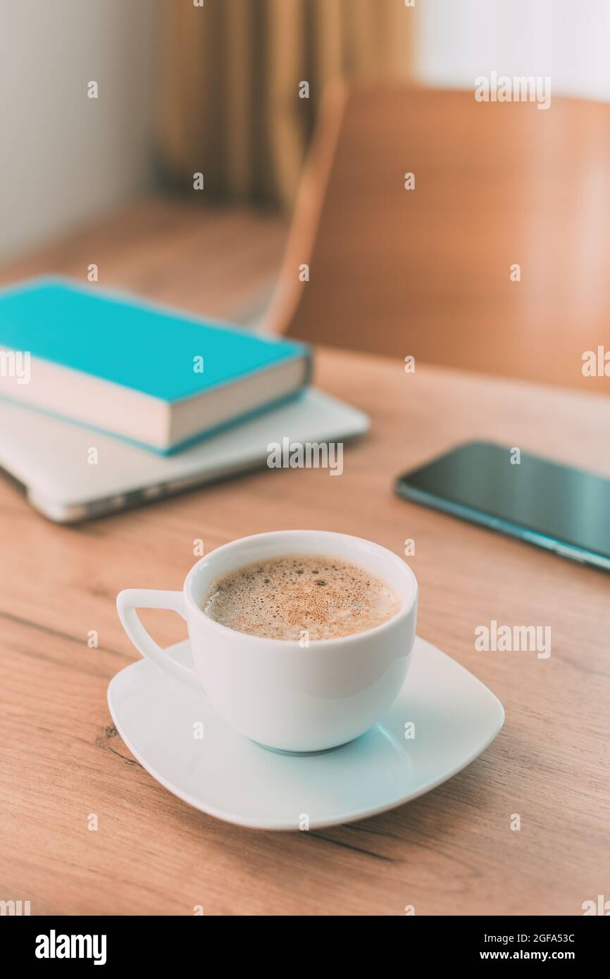 Smart aroma hi-res stock photography and images - Alamy