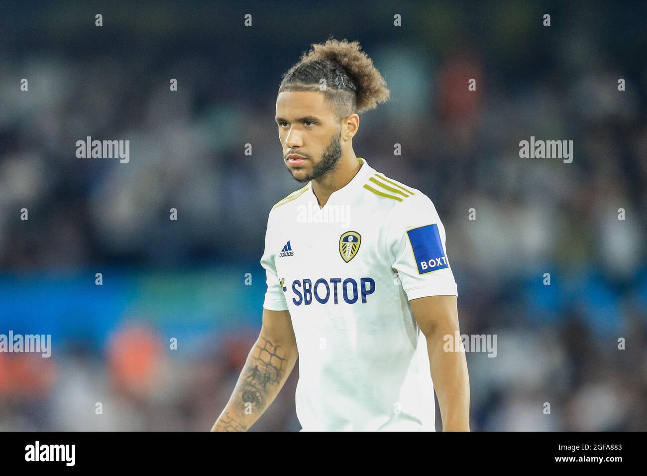 Tyler Roberts #11 of Leeds United Stock Photo - Alamy