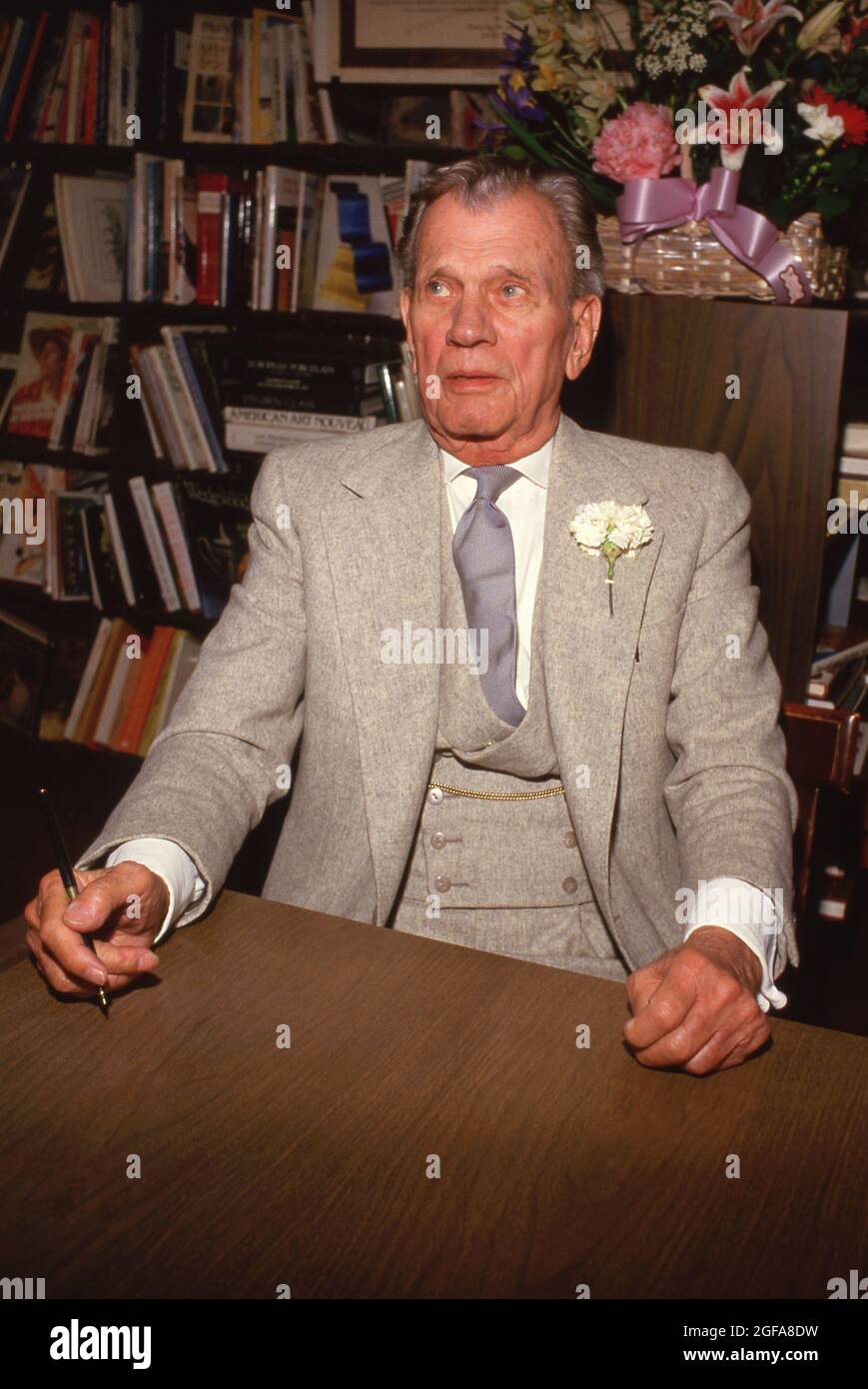 Joseph Cotten Circa 1980's Credit: Ralph Dominguez/MediaPunch Stock Photo - Alamy