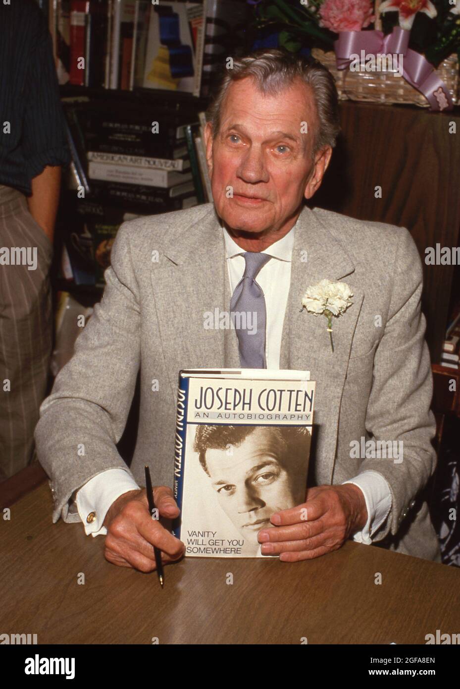 Joseph Cotten Circa 1980's Credit: Ralph Dominguez/MediaPunch Stock Photo - Alamy