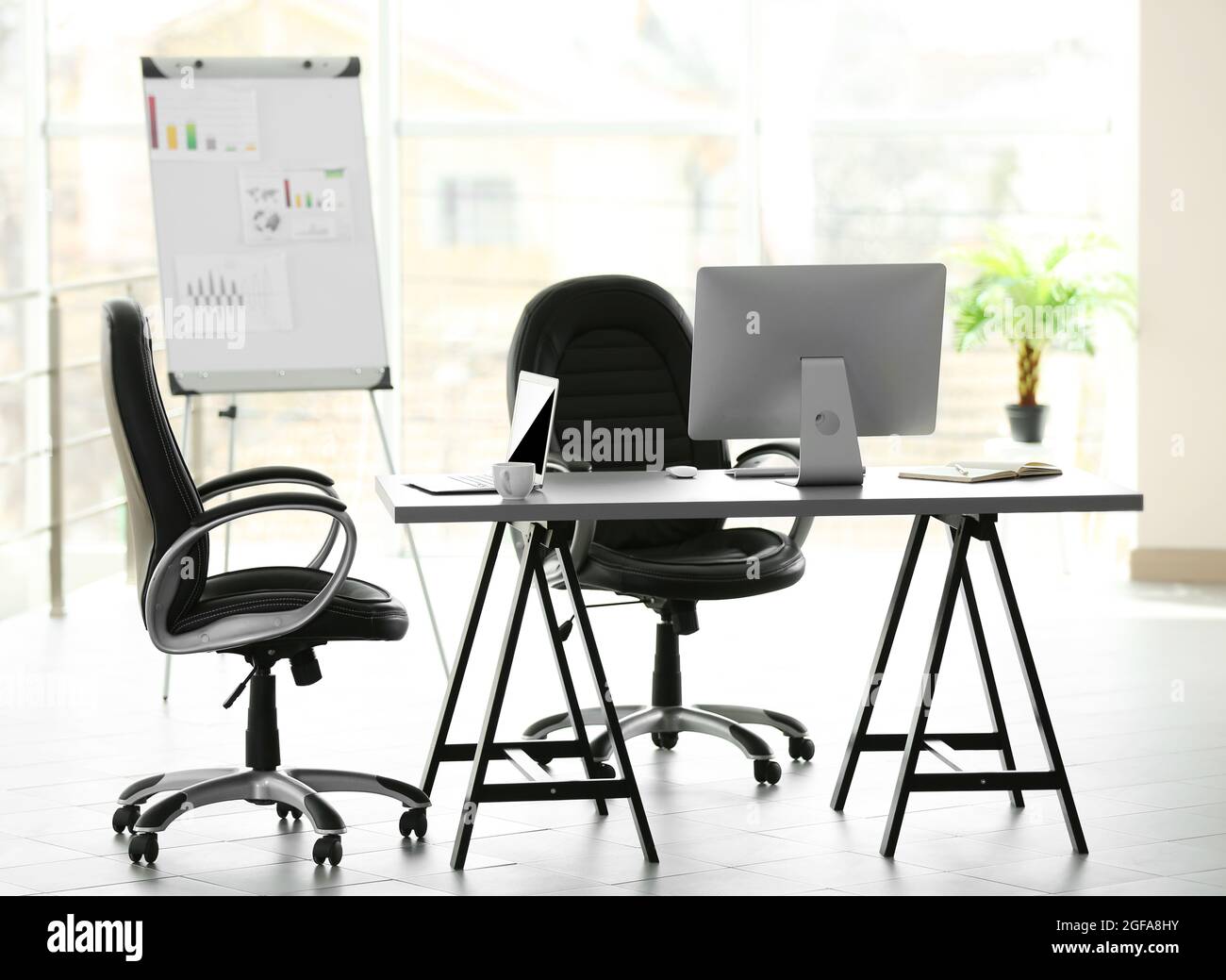 Modern stylish office work place Stock Photo - Alamy