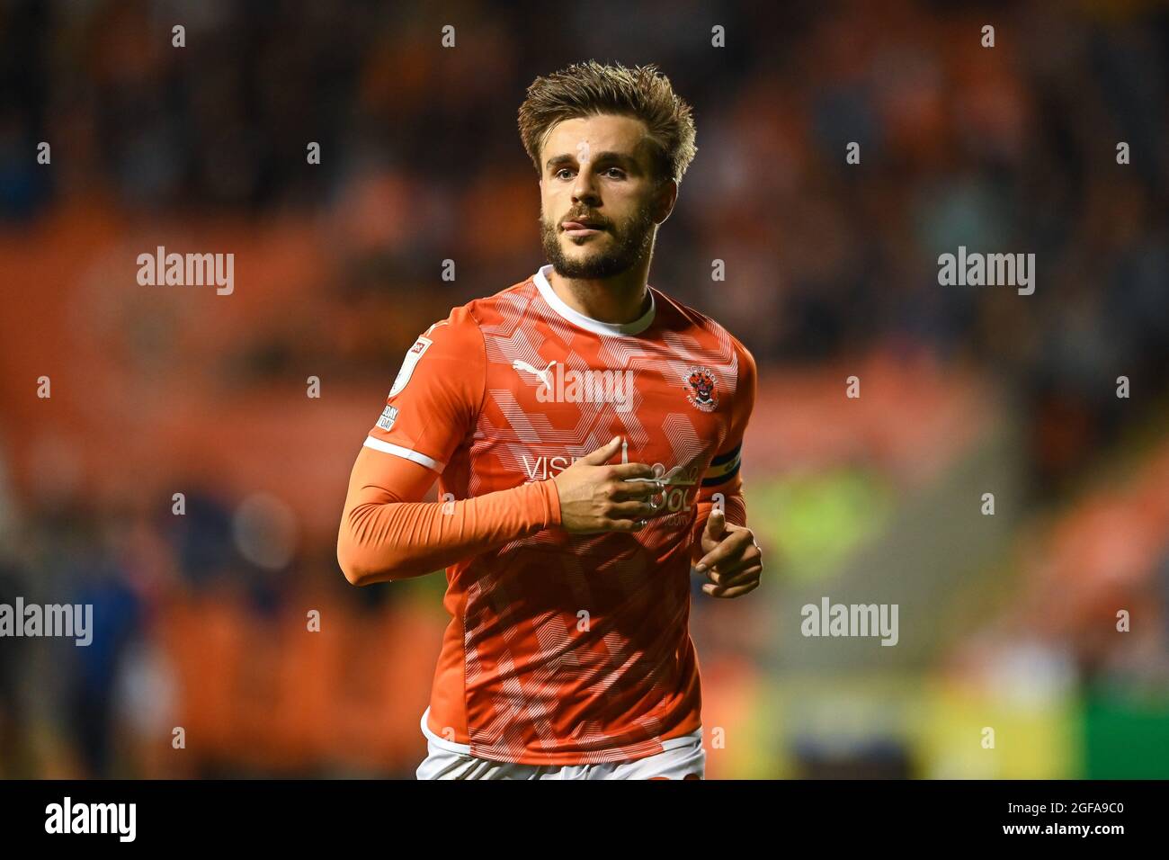 Football luke garbutt hi-res stock photography and images - Alamy
