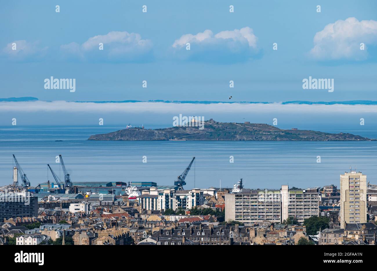 Inchkeith island hi-res stock photography and images - Alamy