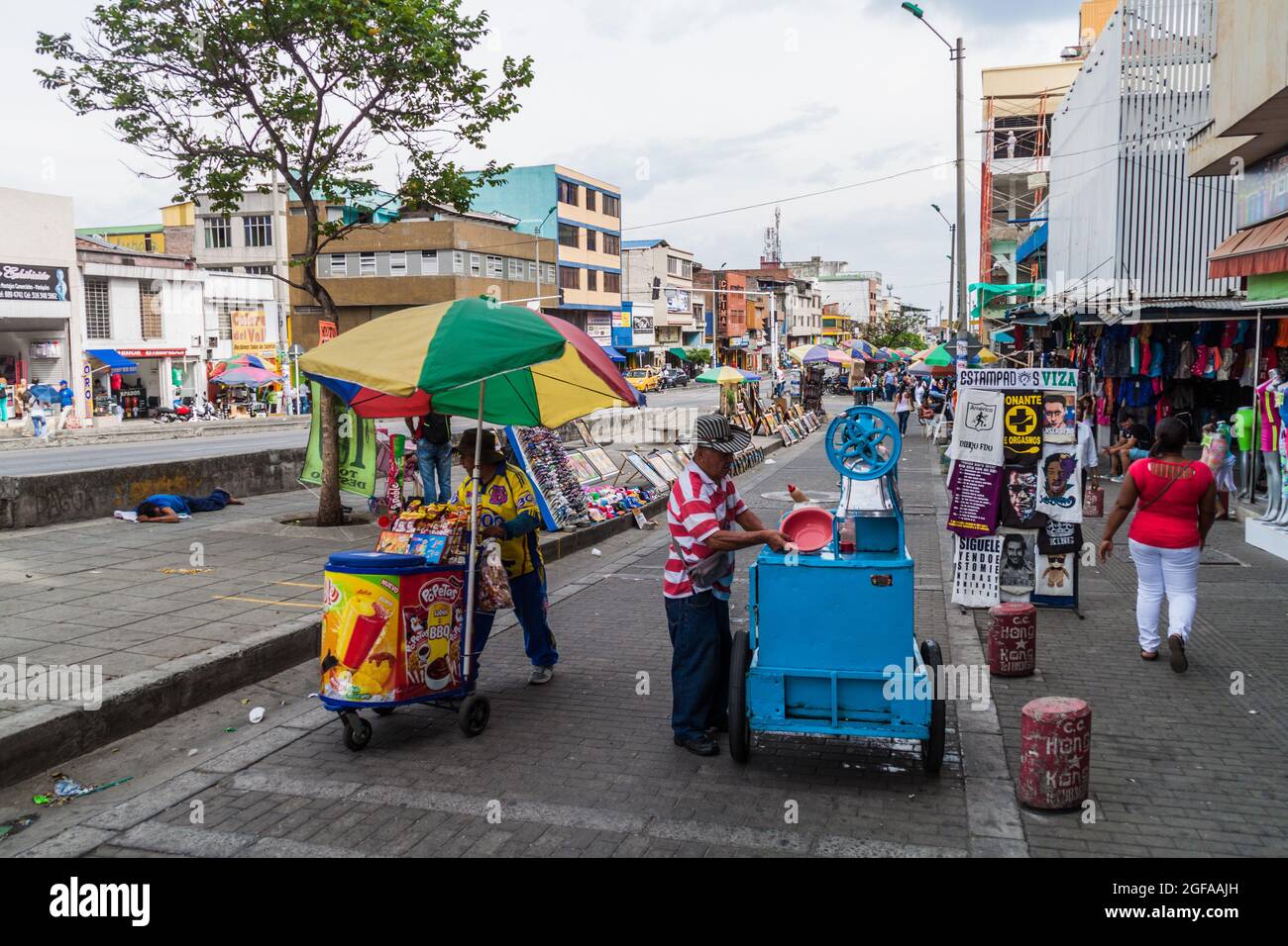 Cali colombia street hi-res stock photography and images - Alamy