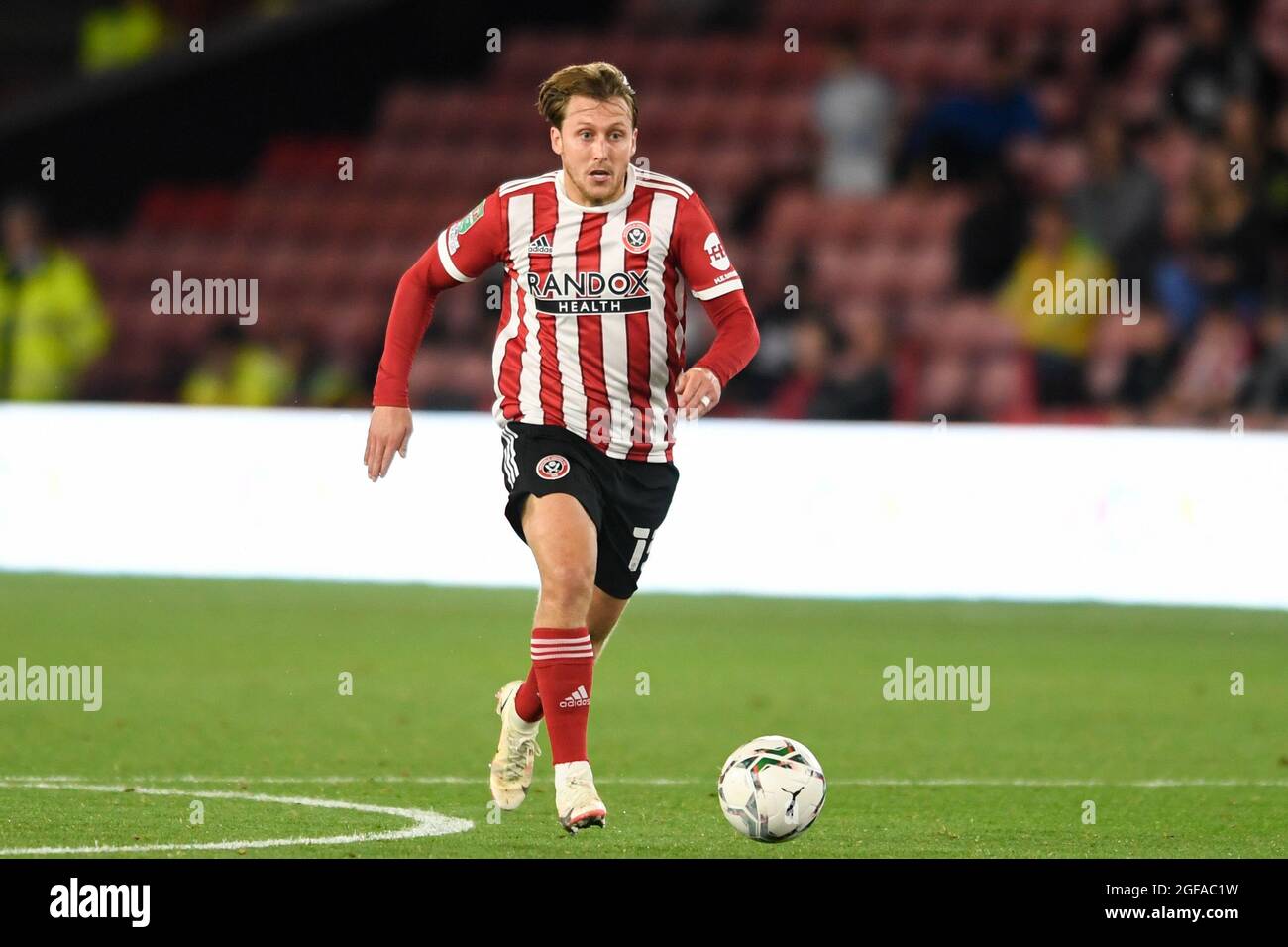Luke Freeman #15 of Sheffield United runs forward with the ball Stock ...