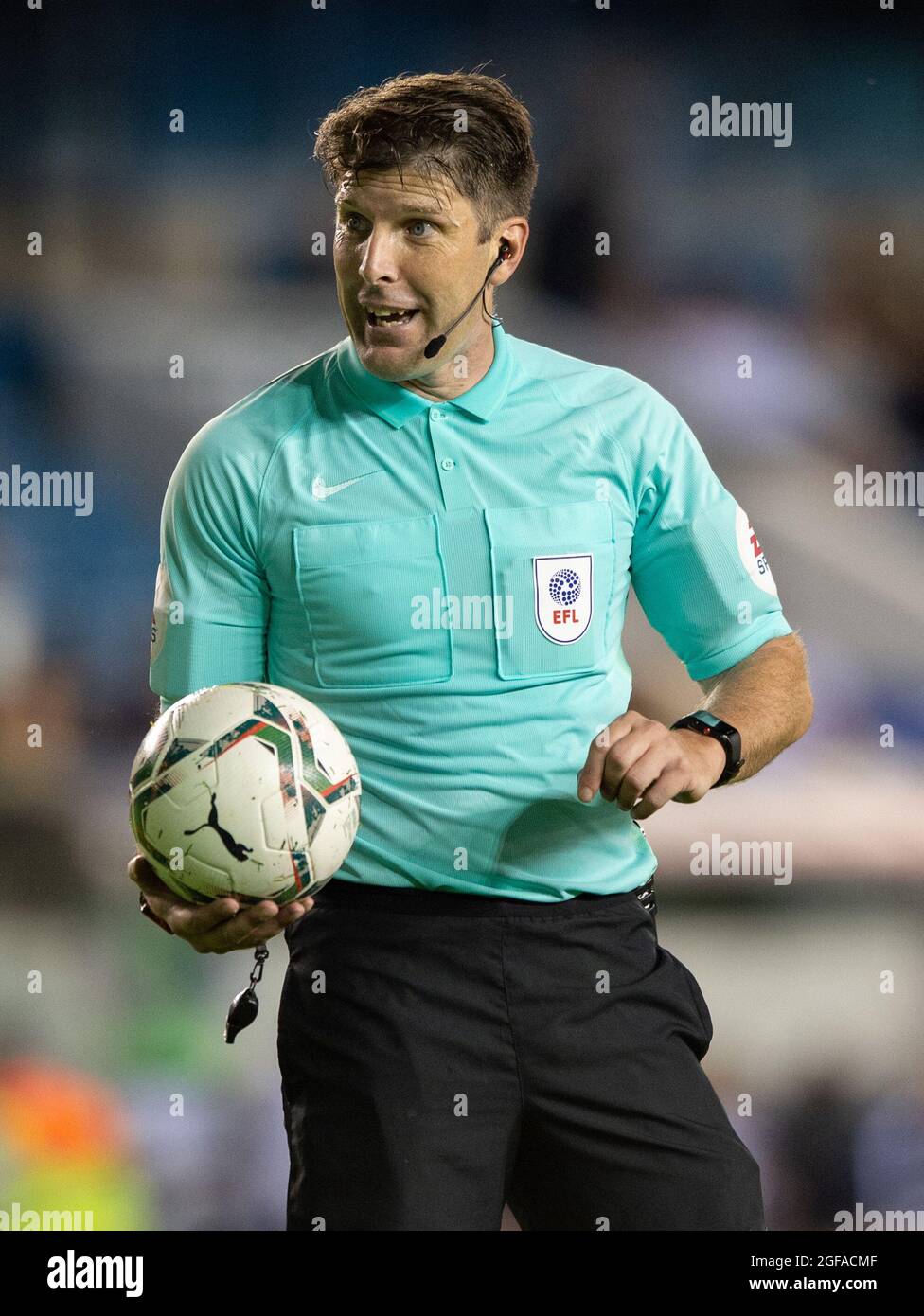 Millwall drink hi-res stock photography and images - Alamy