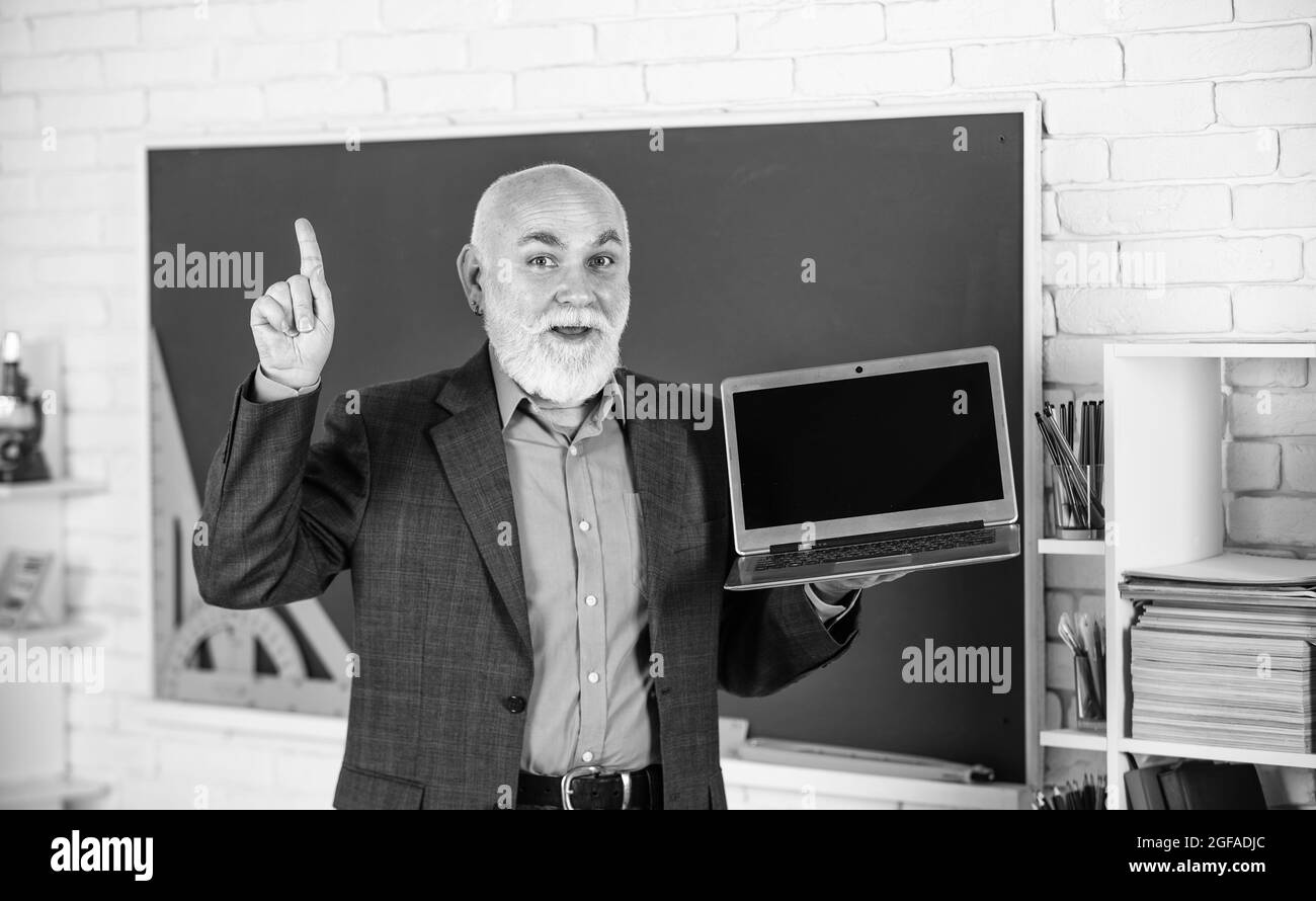 Online service. Stay connected. Innovations in education. Growing role ...