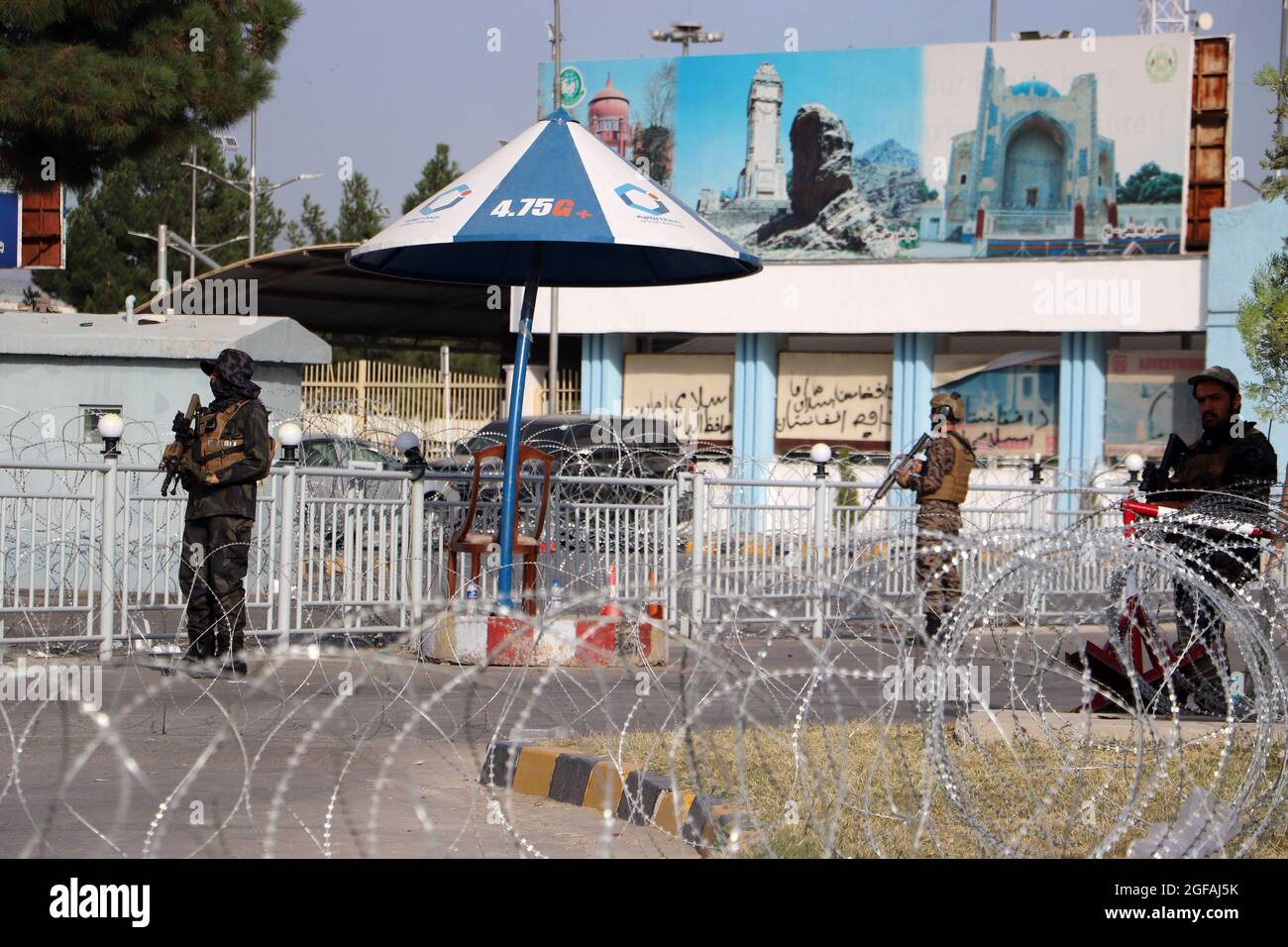 Kabul august 2021 conflict hi-res stock photography and images - Alamy