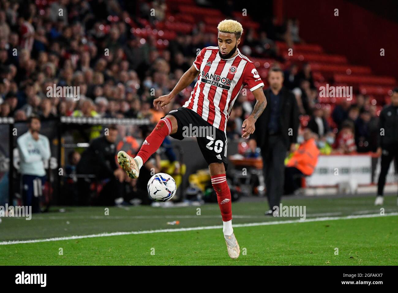 Jayden Bogle #20 of Sheffield United controls the ball Stock Photo - Alamy