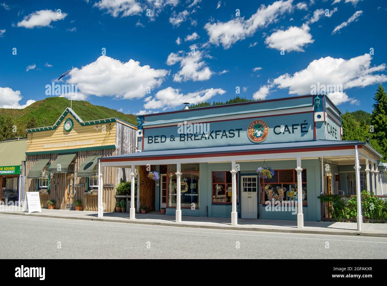 Historic Reef Cottage Bed & Breakfast and cafe, Broadway, Reefton, West ...