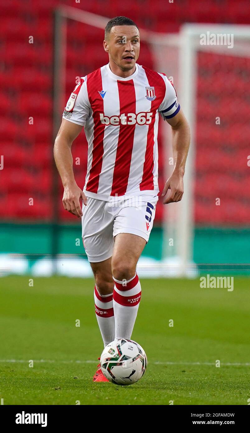 Chester city football hi-res stock photography and images - Alamy