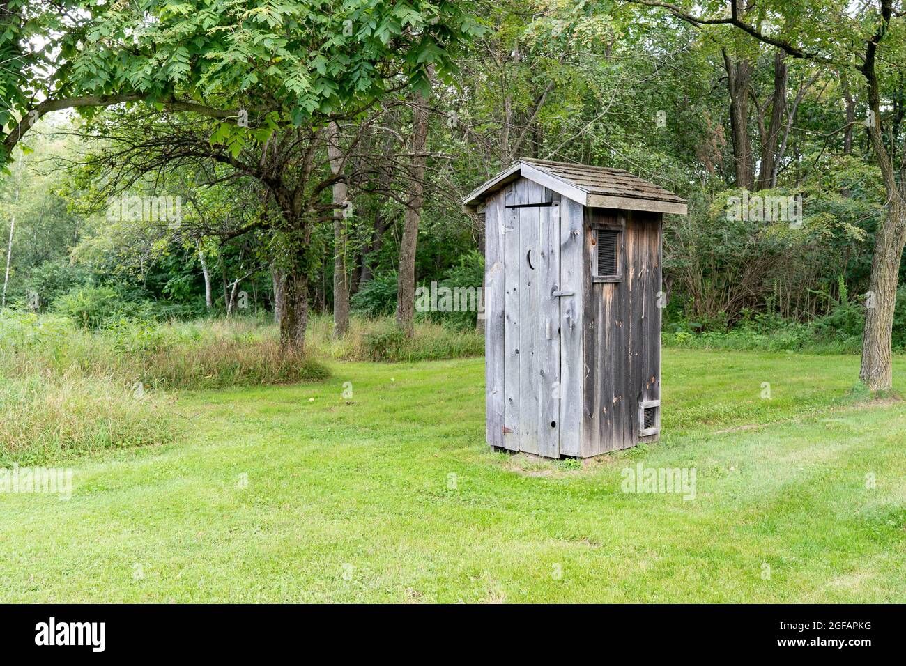 Country toilet hi-res stock photography and images - Alamy