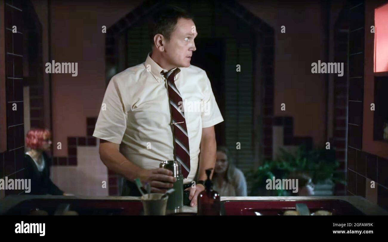 WE NEED TO DO SOMETHING, Pat Healy, 2021. © IFC Midnight / Courtesy ...