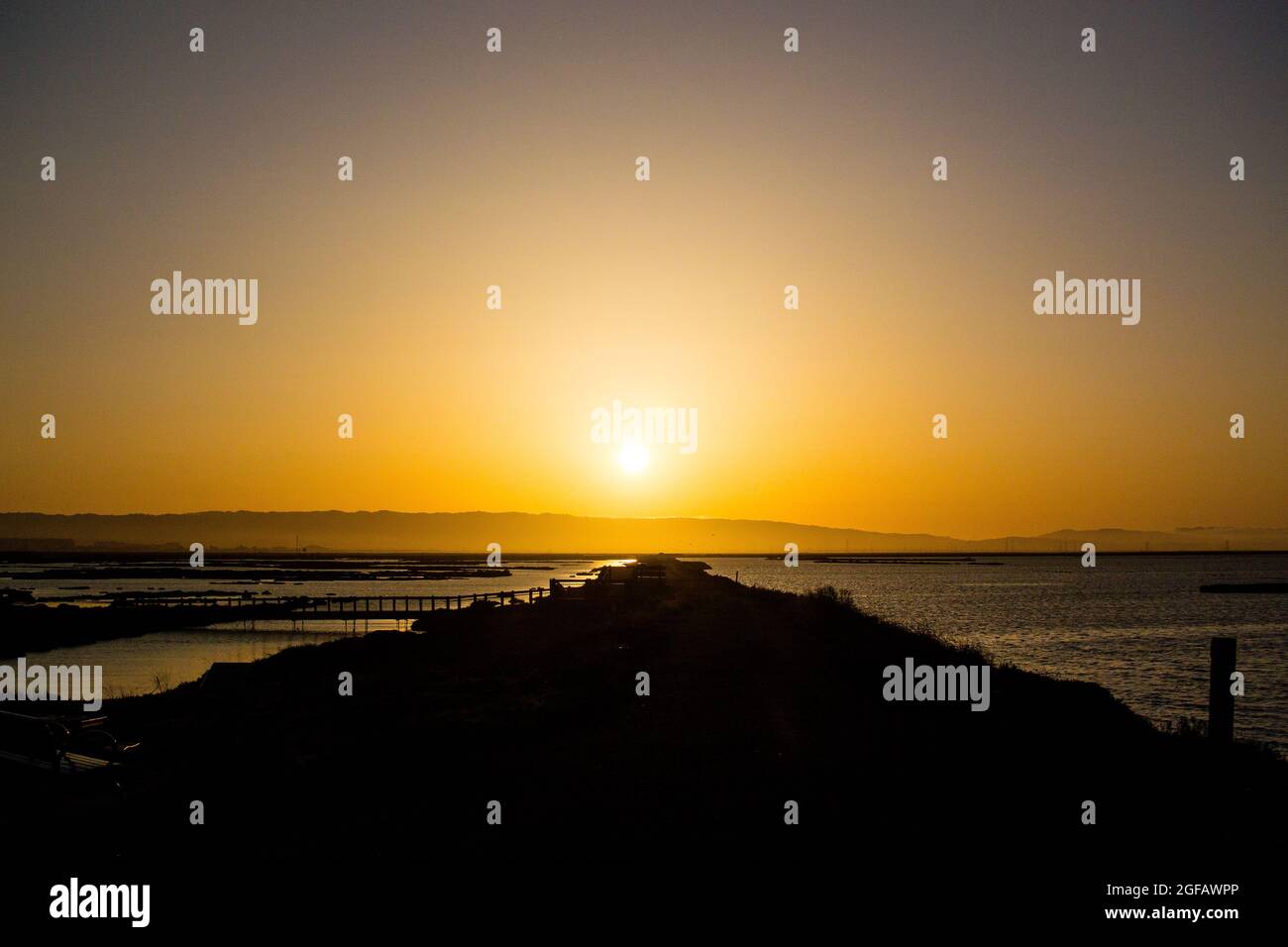 Natural levee hi-res stock photography and images - Alamy