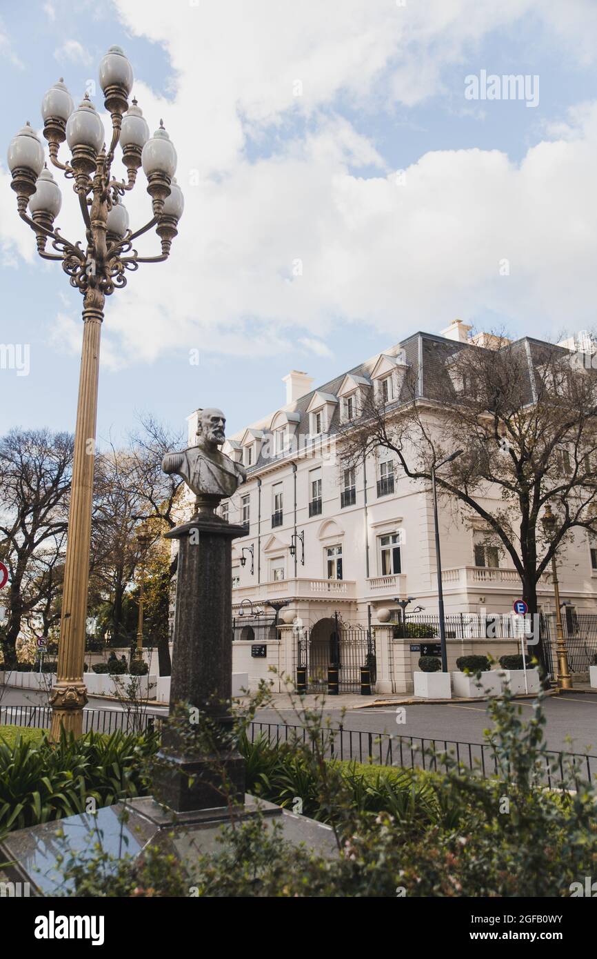 Embajada britanica hi-res stock photography and images - Alamy