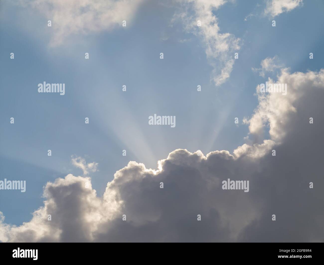 Urban light ray hi-res stock photography and images - Alamy